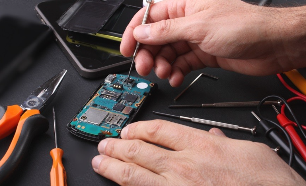 Tips Useful For Finding A Cell Phone Repairs Toronto Service